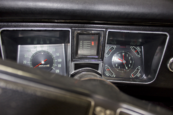 68 Roller tach | Ground Up Motors - SS396.com