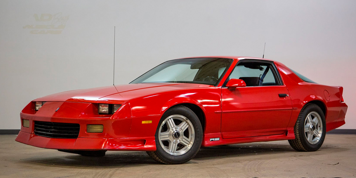 Differences Between F-Body Camaro and Firebirds | Ground Up Motors ...